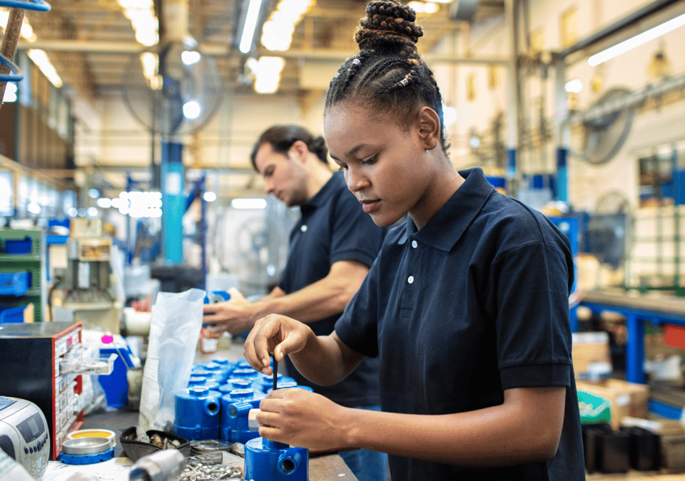 How to Reduce Turnover and Retain Employees in Manufacturing | eduMe